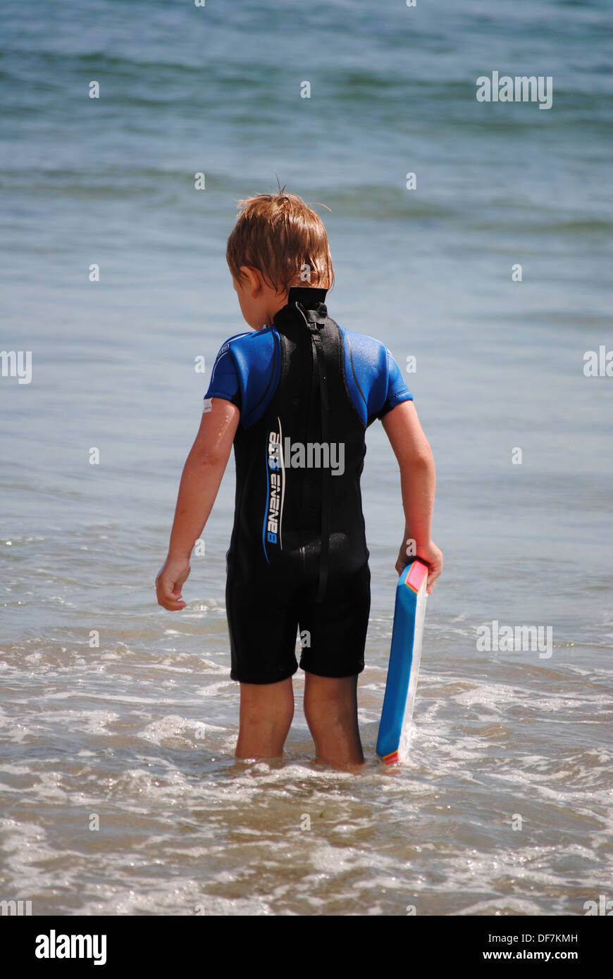 Little surfer hi-res stock photography and images - Alamy