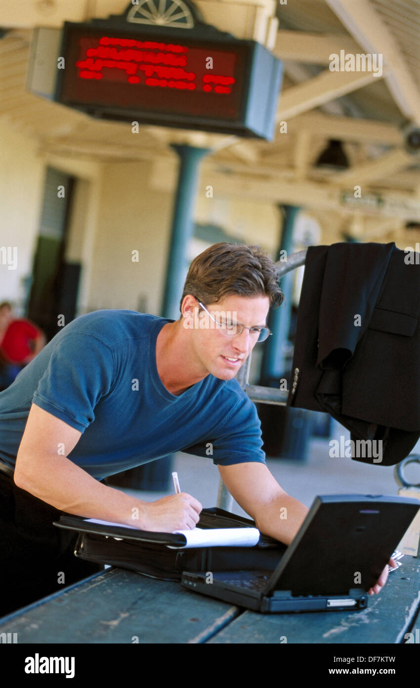 Working in railway hi-res stock photography and images - Alamy