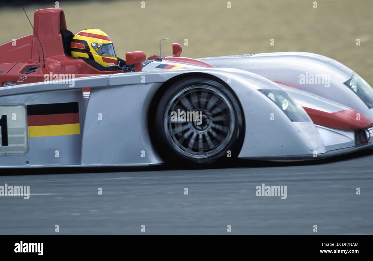 24 hour racing hi-res stock photography and images - Alamy