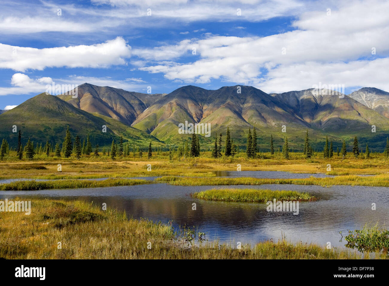 Alaska range from broad pass hi-res stock photography and images - Alamy