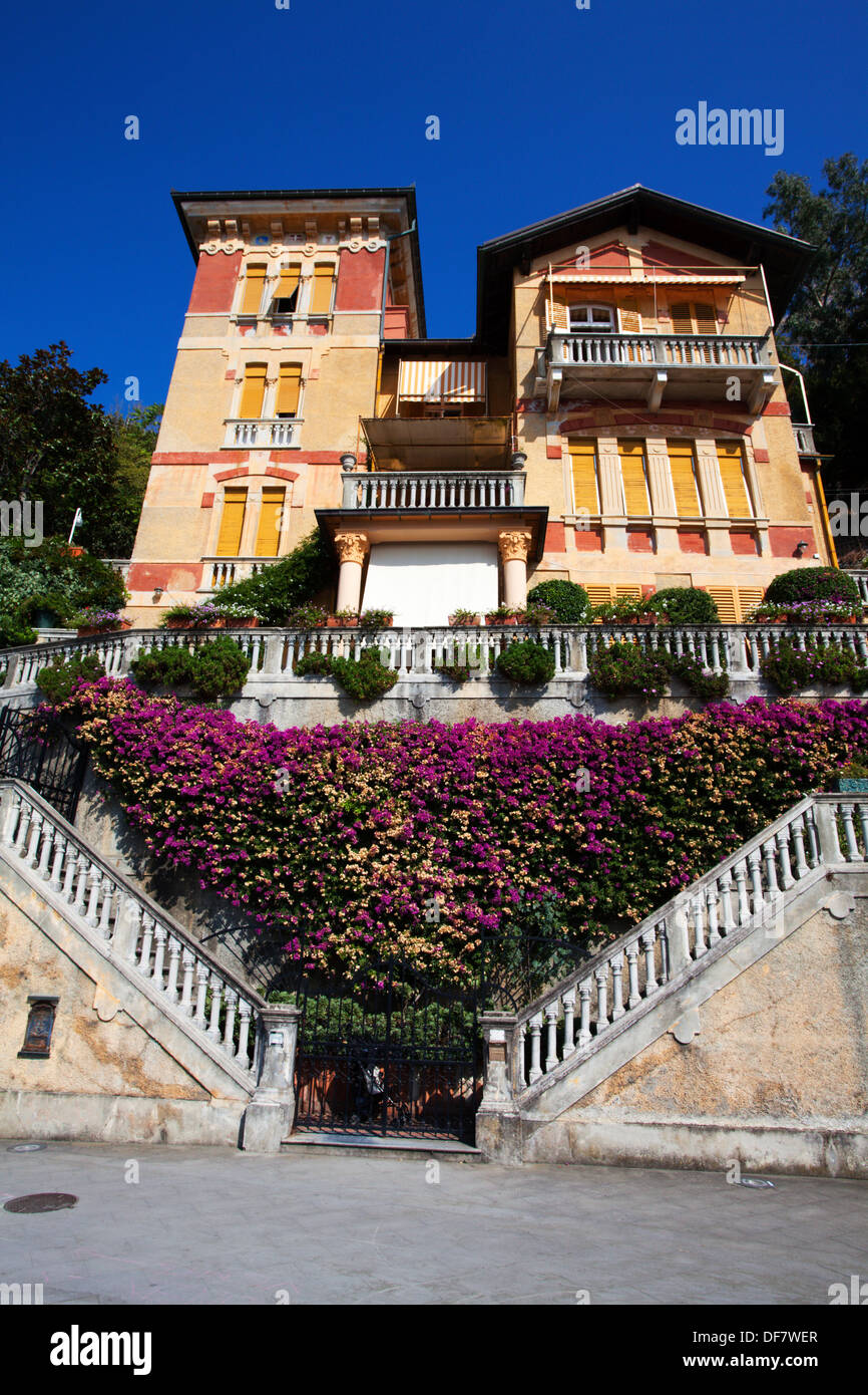 Beachfront House at Levanto Liguria Italy Stock Photo - Alamy