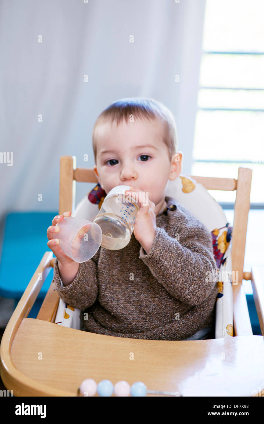 Boy with cold drink hi-res stock photography and images - Alamy