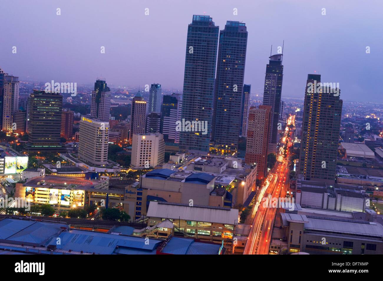 Residential sign highrise hi-res stock photography and images - Alamy