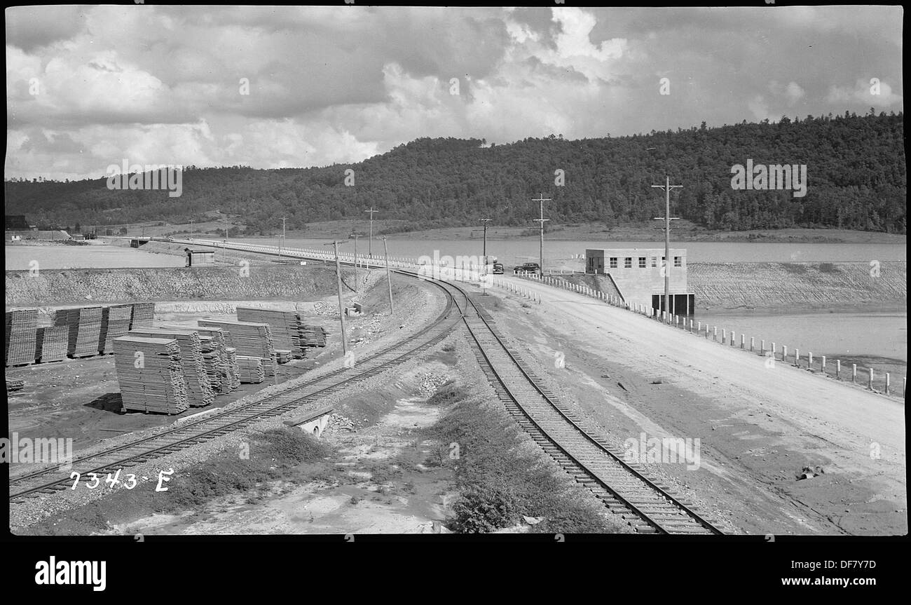 Relocation project Black and White Stock Photos & Images - Alamy