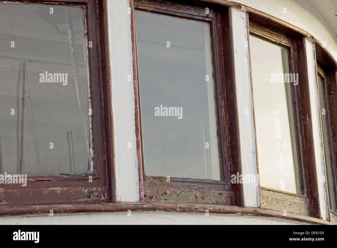 Boat wheelhouse ship hi-res stock photography and images - Alamy