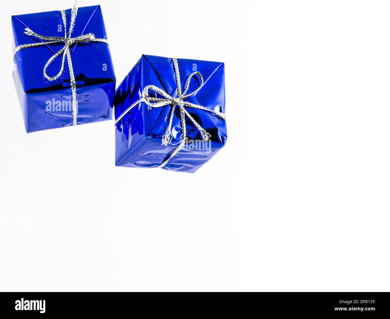 Silver blue presents hi-res stock photography and images - Alamy