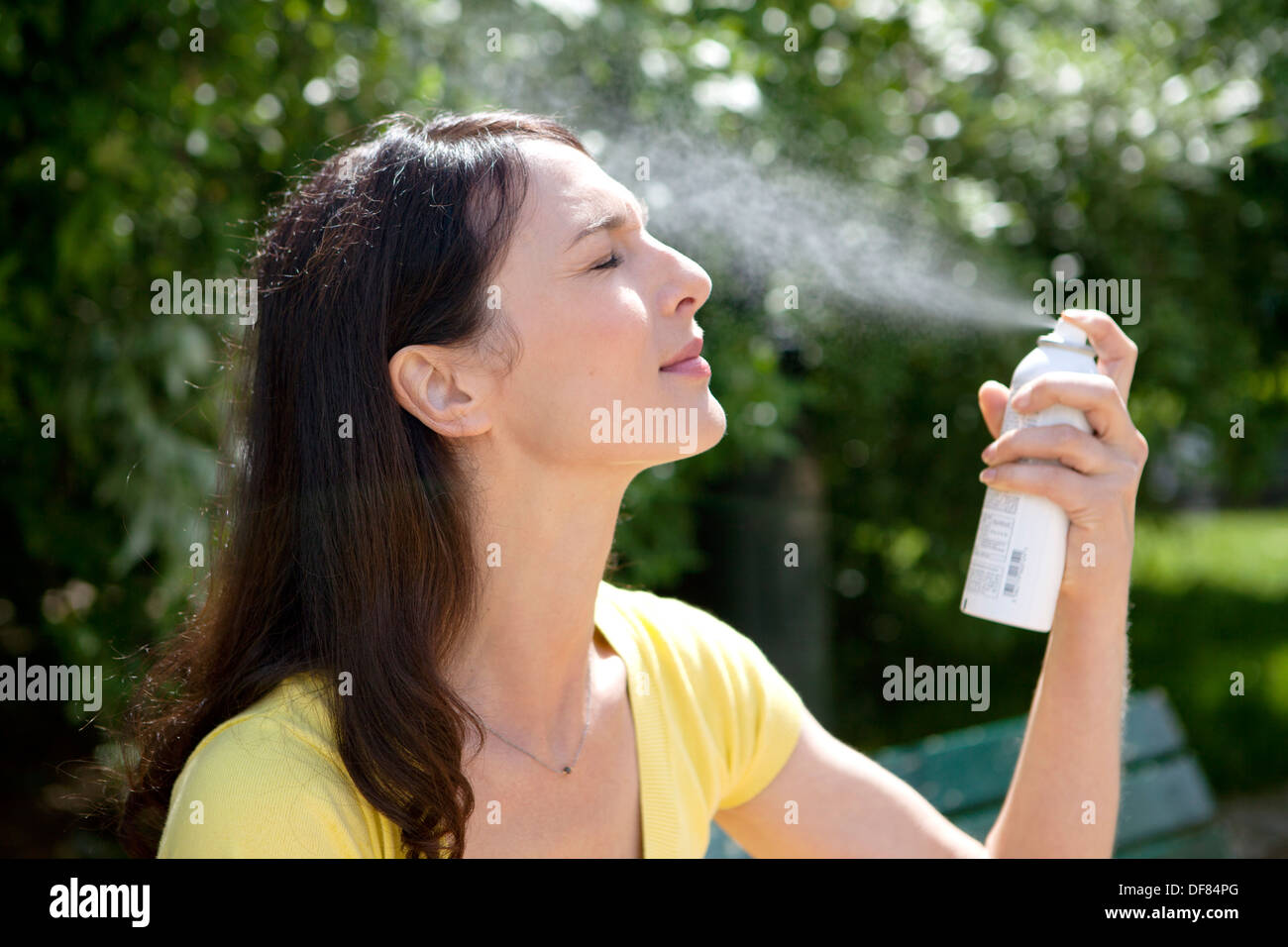 WARM WEATHER, WOMAN Stock Photo - Alamy