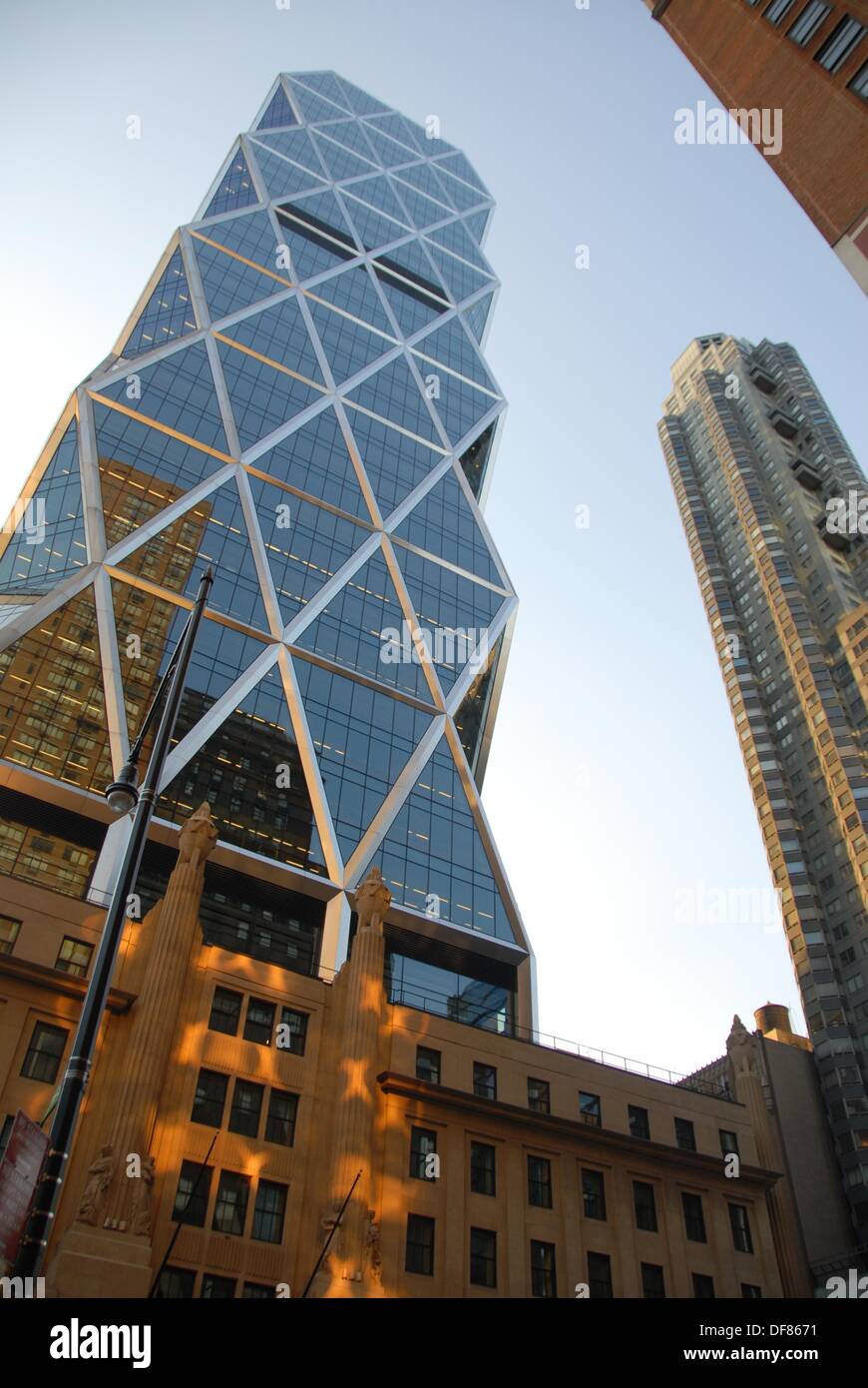 Hearst building nyc architecture hi-res stock photography and images ...