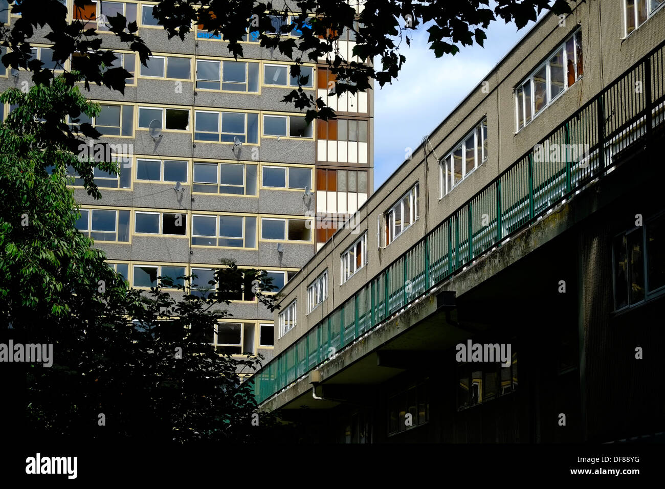 Heygate estate Elephant and Castle Southwark London, UK Stock Photo - Alamy