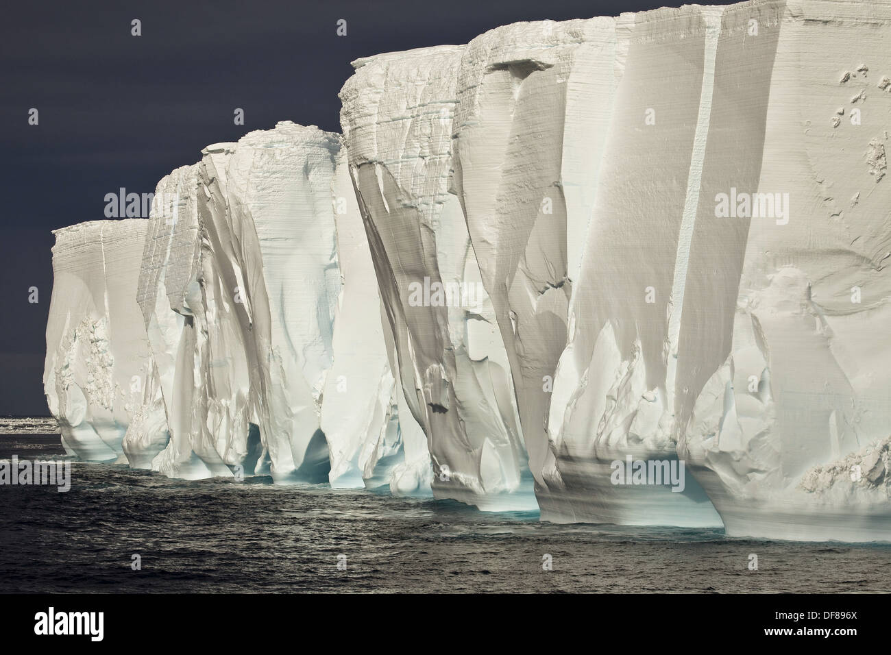 Tabular shape hi-res stock photography and images - Alamy