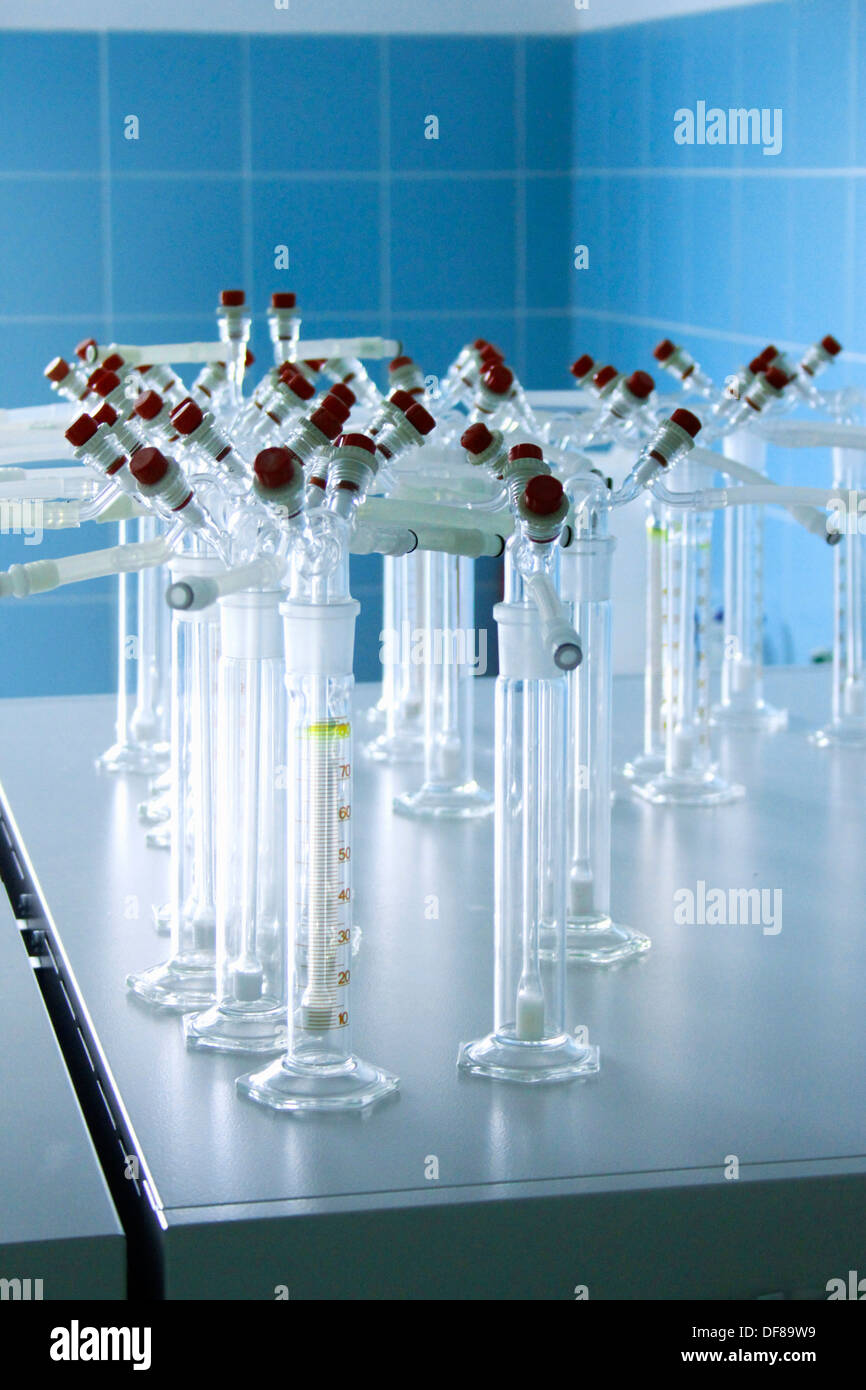 Radiation measuring device hi-res stock photography and images - Alamy