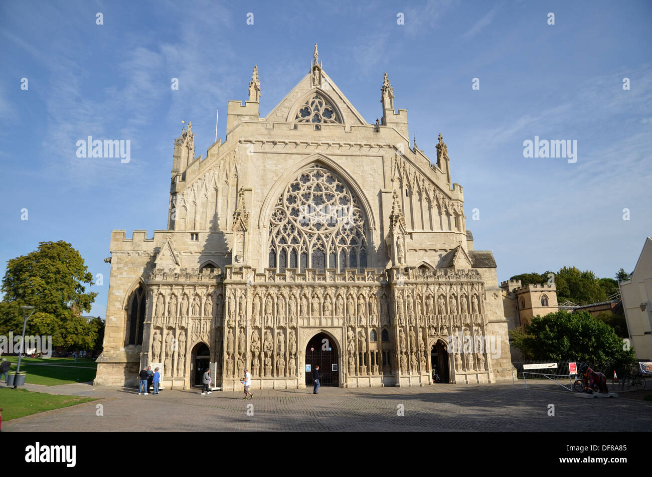 Exeter cathedral hi-res stock photography and images - Alamy