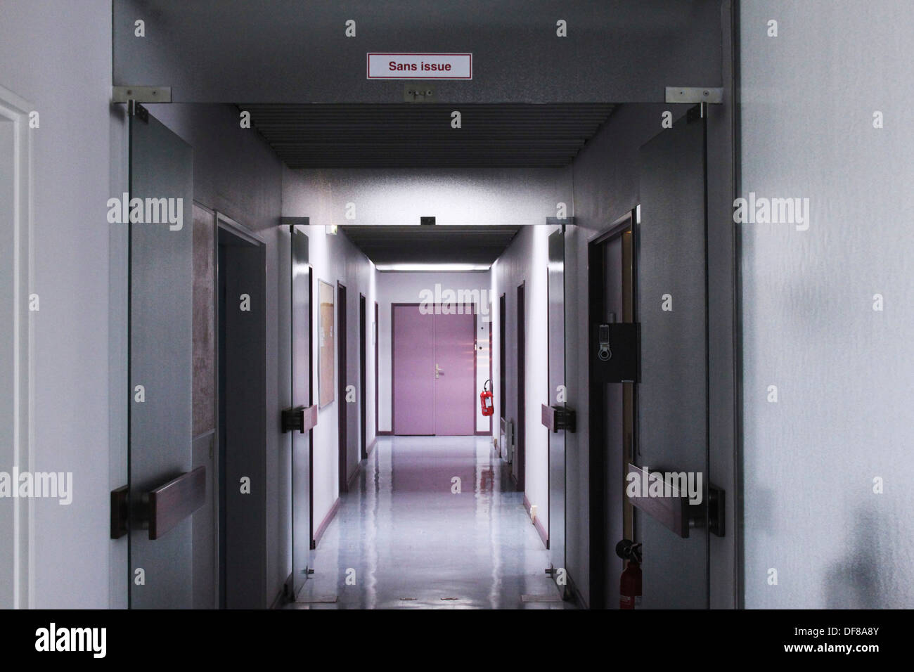 INTERIOR OF A HOSPITAL Stock Photo - Alamy