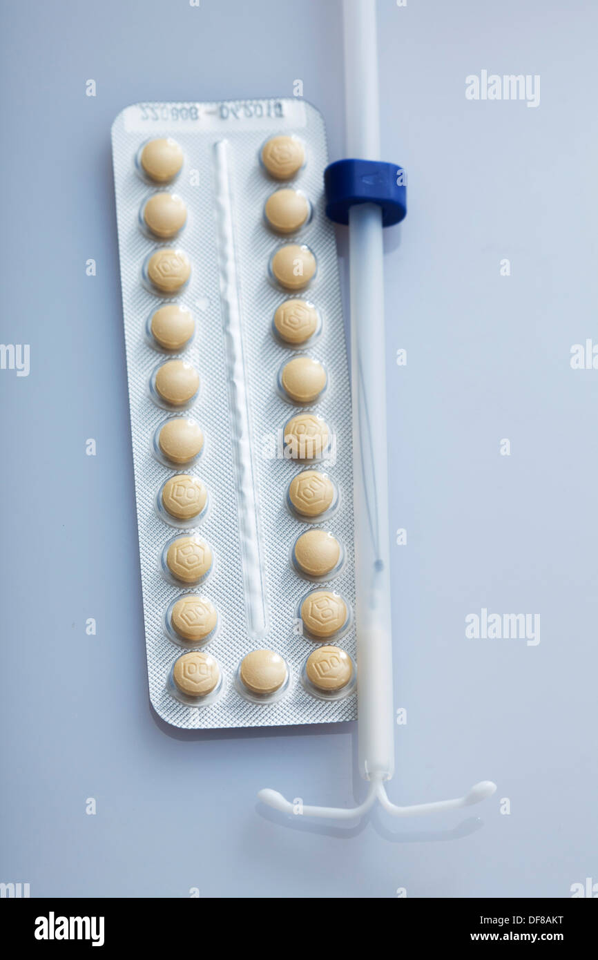 Birth control devices hi-res stock photography and images - Alamy