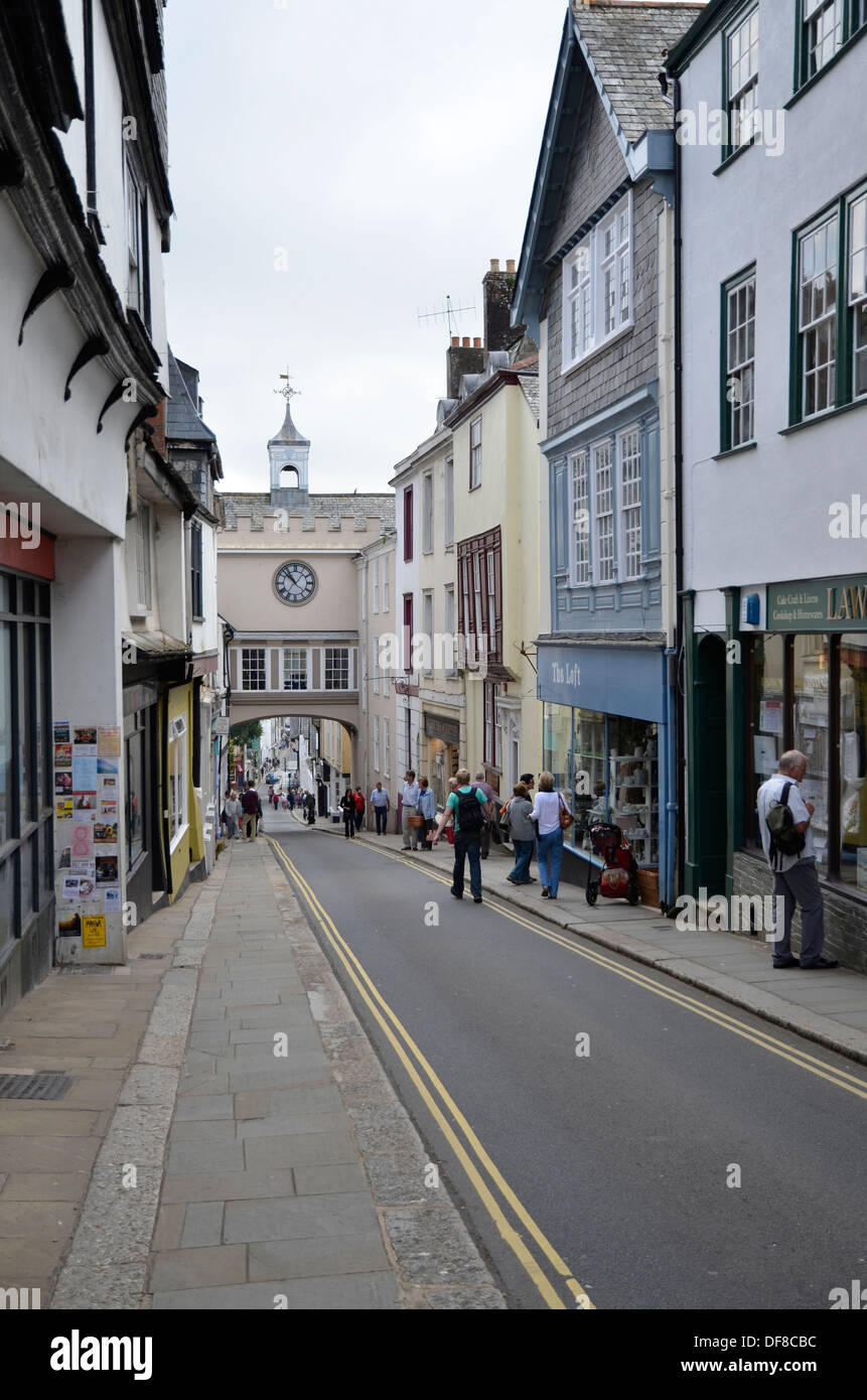 The High Street in Totnes, Devon Stock Photo - Alamy