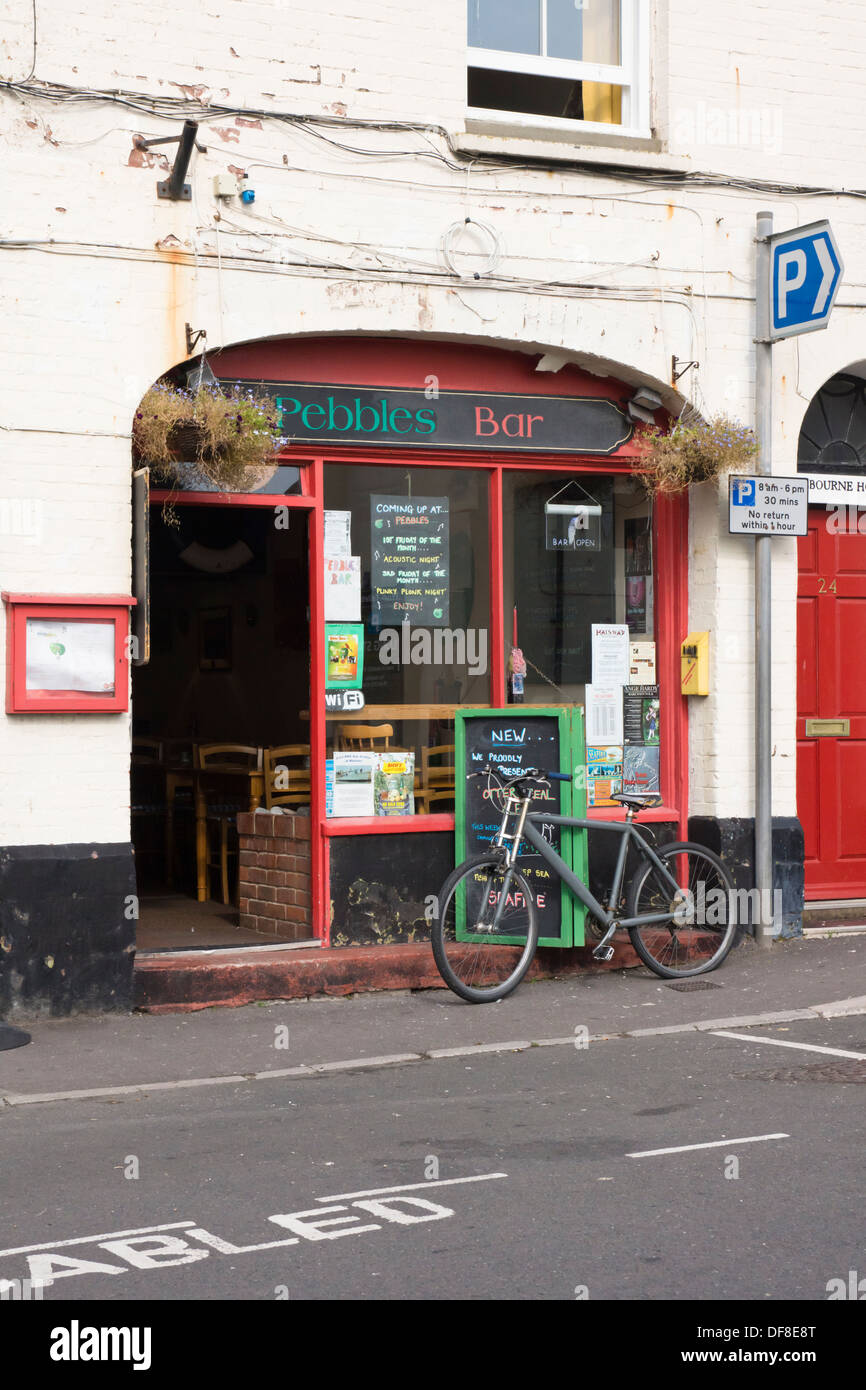 Watchet a small town on the North Somerset Coast. Pebbles Bar Stock ...