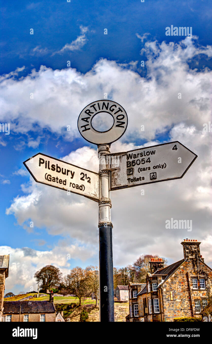 Hartington,Sign post in Derbyshire Peak District Stock Photo - Alamy