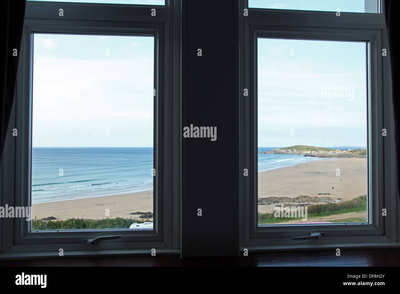 Beach view through window hi-res stock photography and images - Alamy