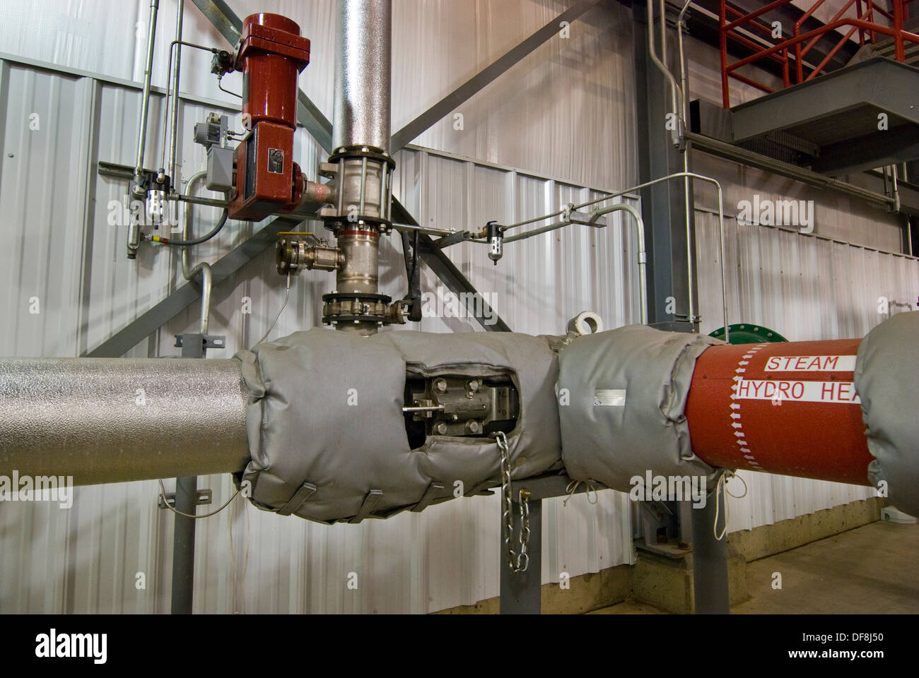 Steam distillation hi-res stock photography and images - Alamy