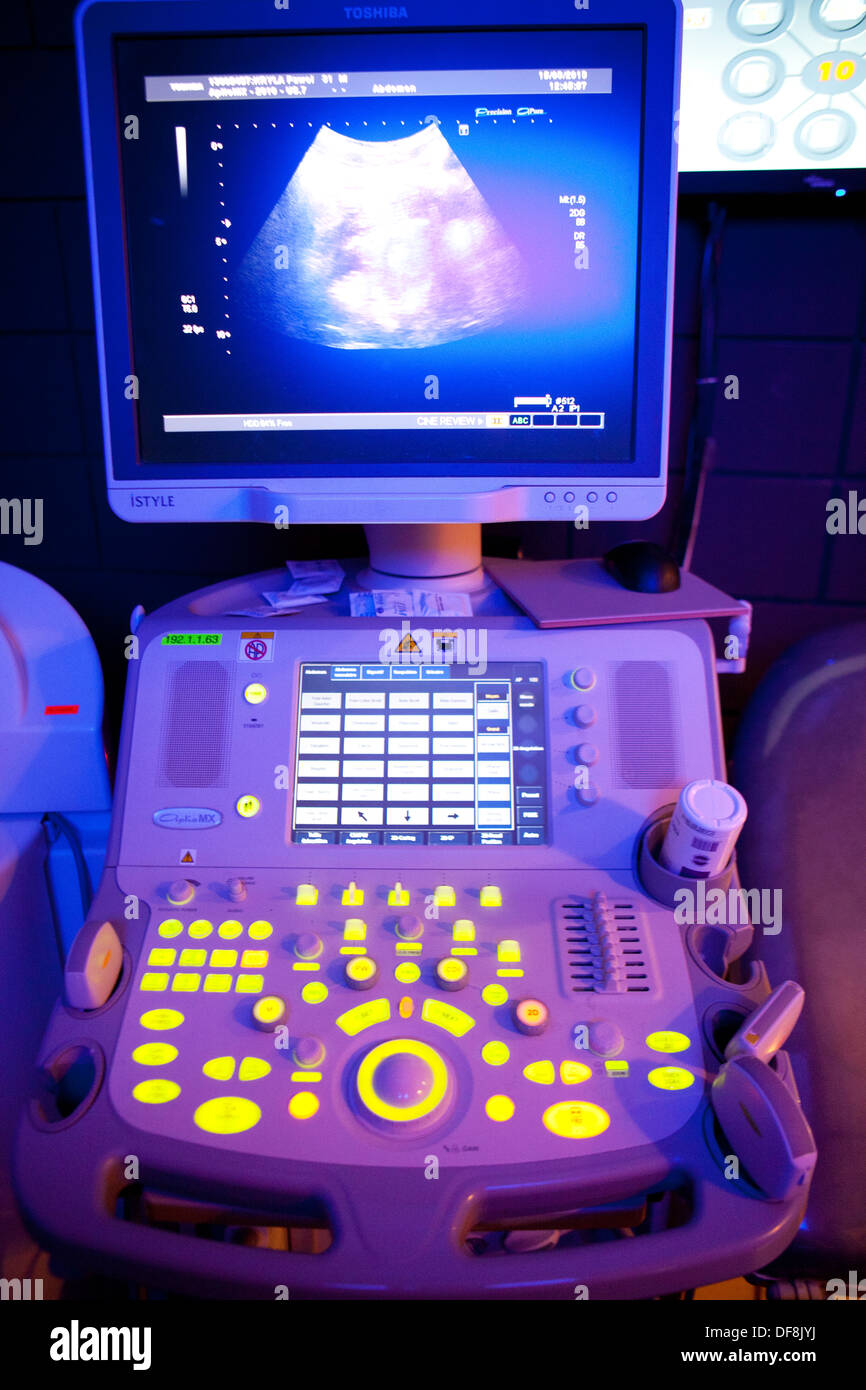 Medical sonography hi-res stock photography and images - Alamy