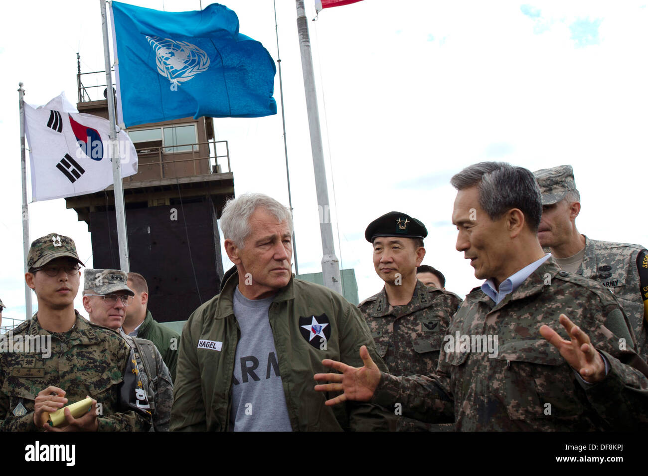 US Secretary of Defense Chuck Hagel and Republic of Korea Minister of ...