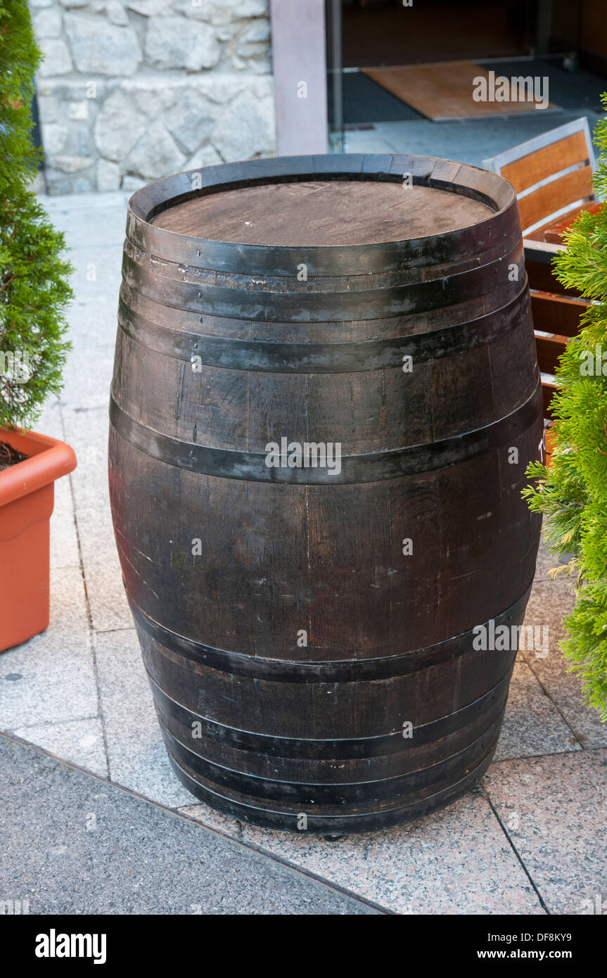wooden barrel full of liquid alcohol Stock Photo - Alamy