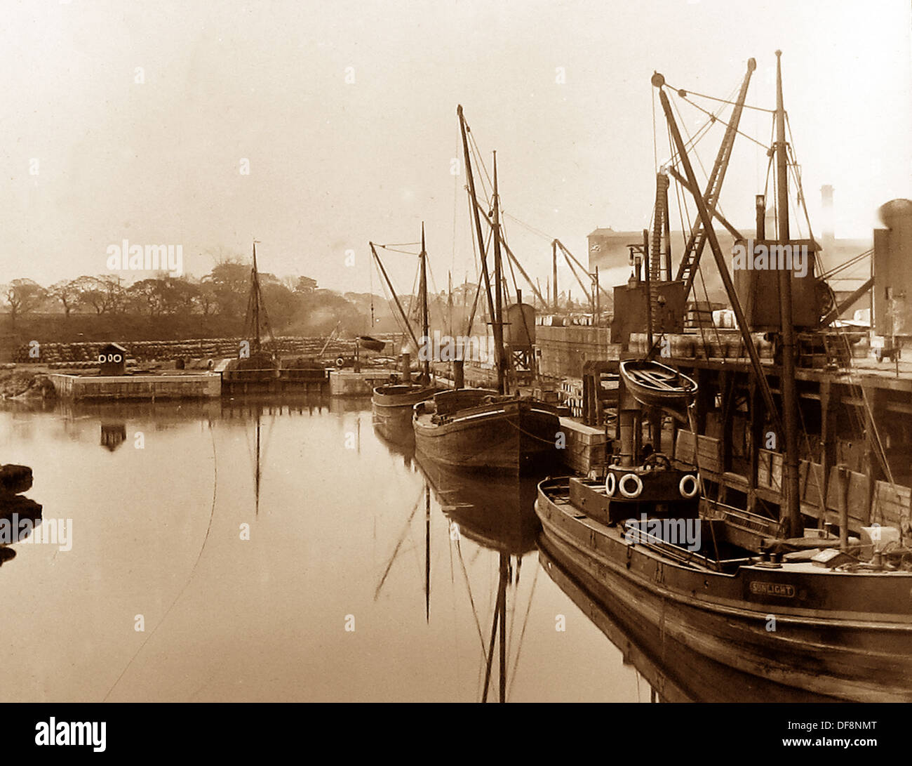 Port Sunlight - Wharf and Docks - early 1900s Stock Photo - Alamy