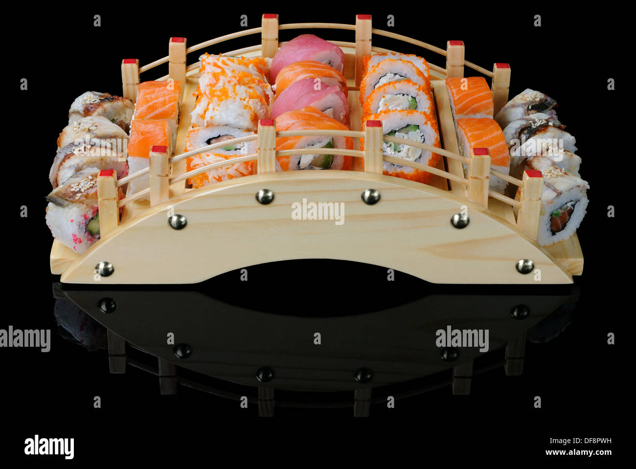 Bridge seafood restaurant hi-res stock photography and images - Alamy