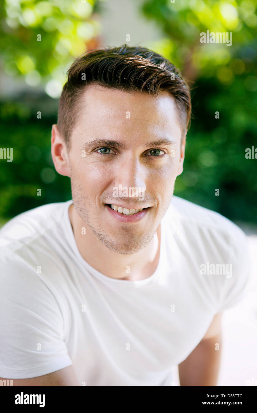 25 year old man hi-res stock photography and images - Alamy