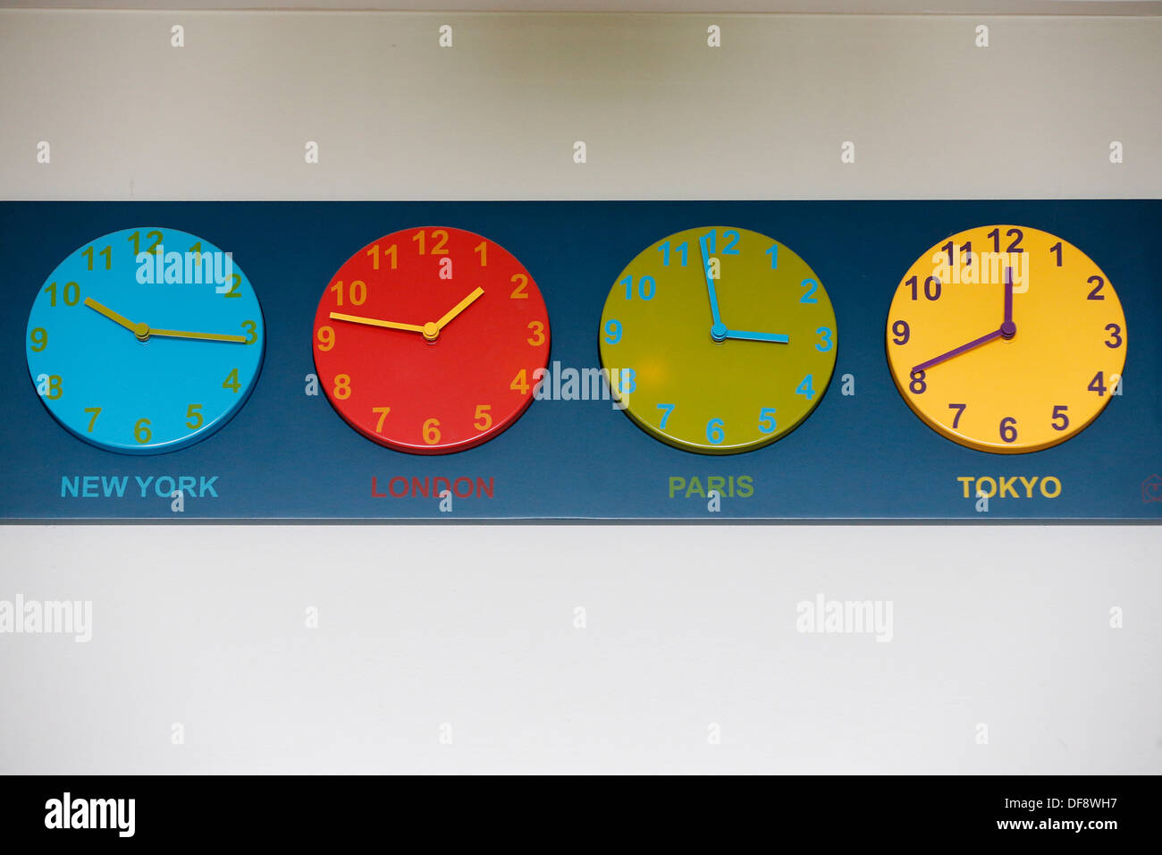 Brightly coloured clock hi-res stock photography and images - Alamy