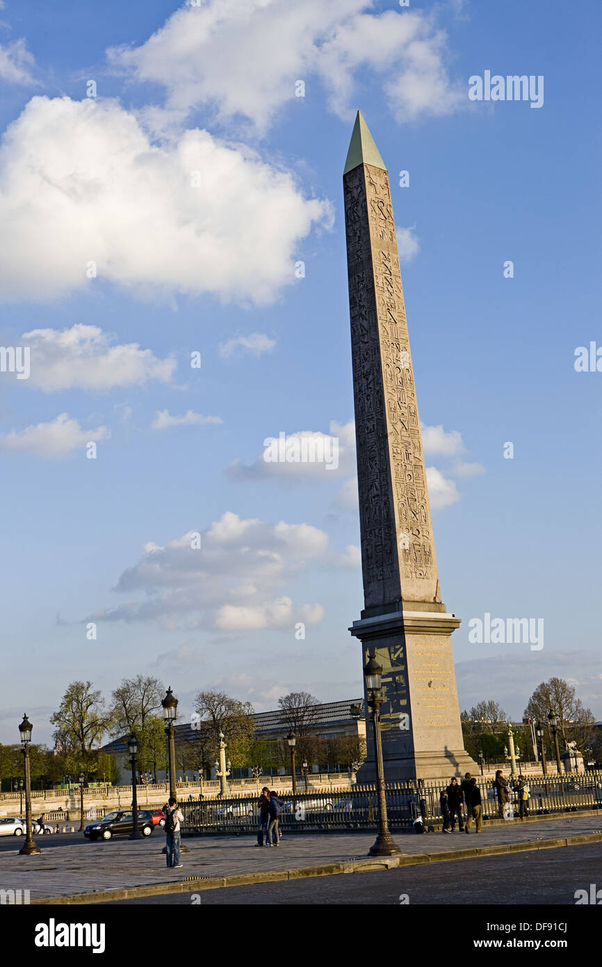 Paris obelisk architecture hi-res stock photography and images - Alamy