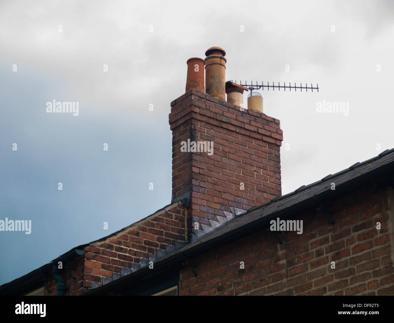 Red brick chimney hi-res stock photography and images - Alamy