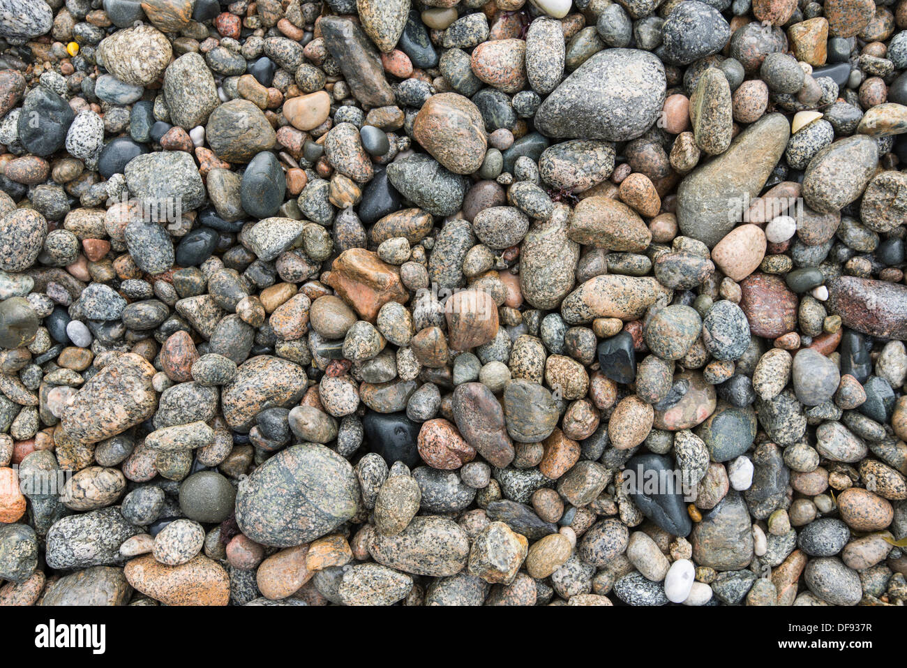 Stones beach hi-res stock photography and images - Alamy