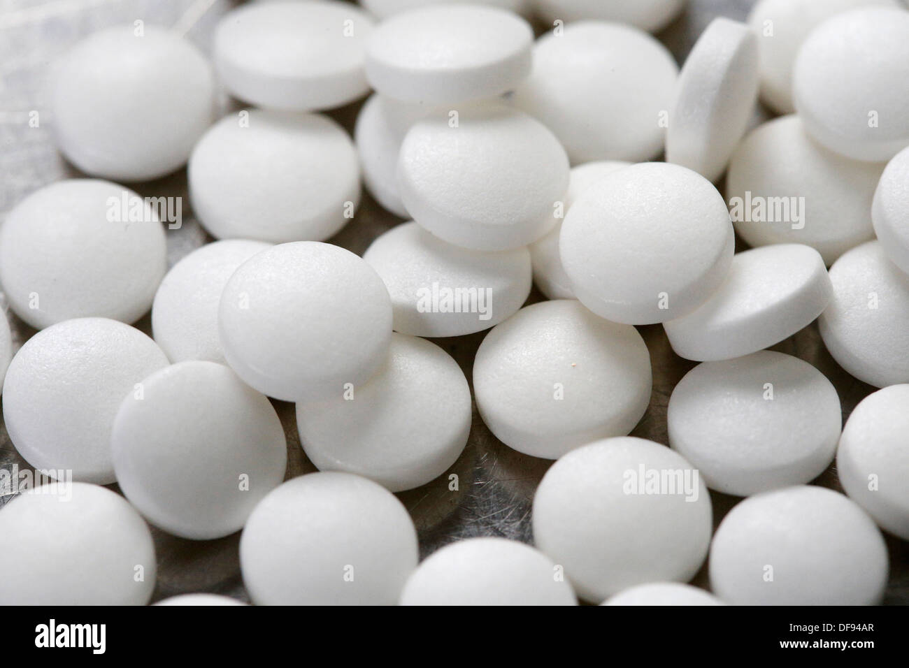 Bulk drugs hi-res stock photography and images - Alamy
