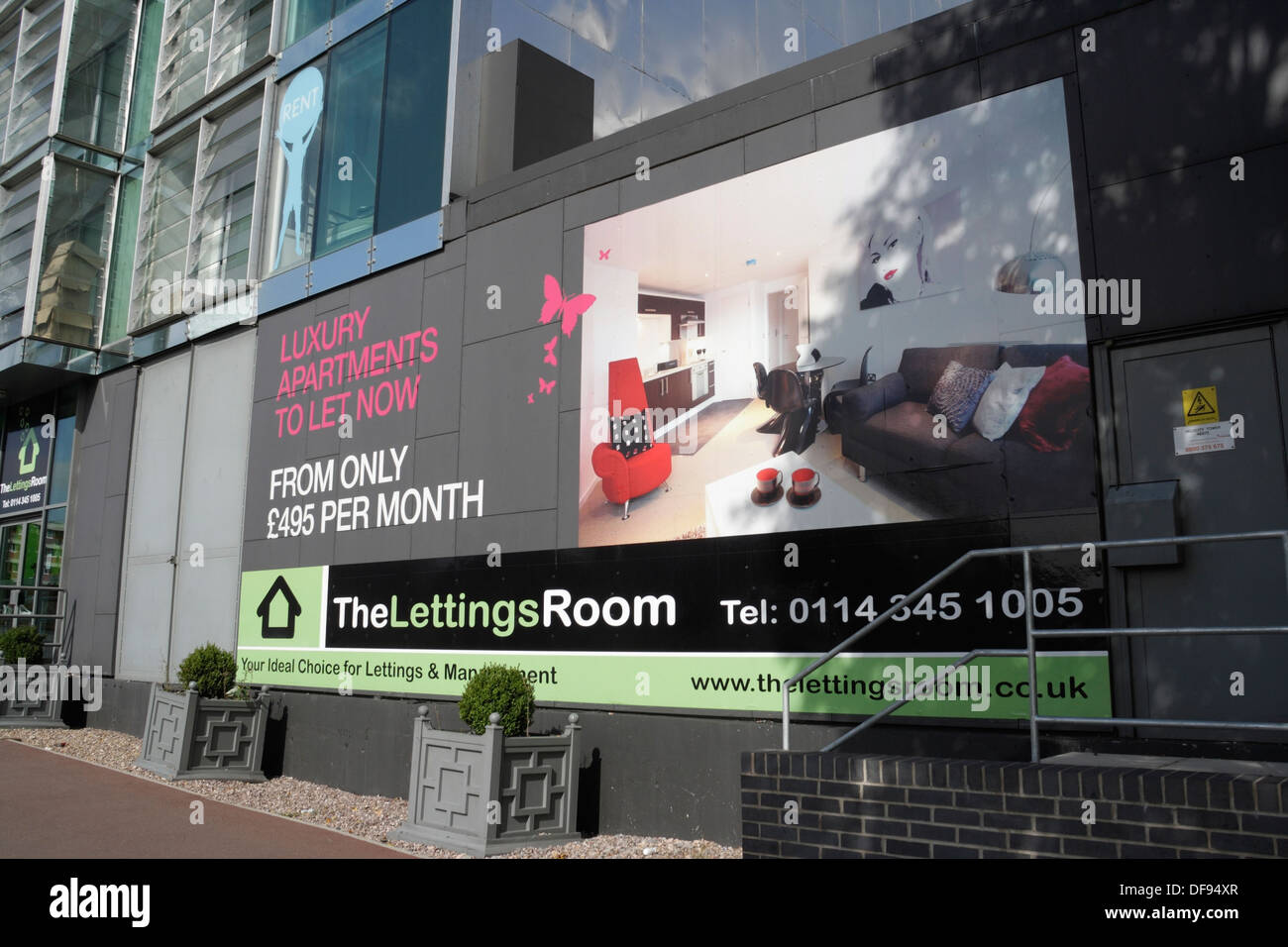 Velocity tower hi-res stock photography and images - Alamy