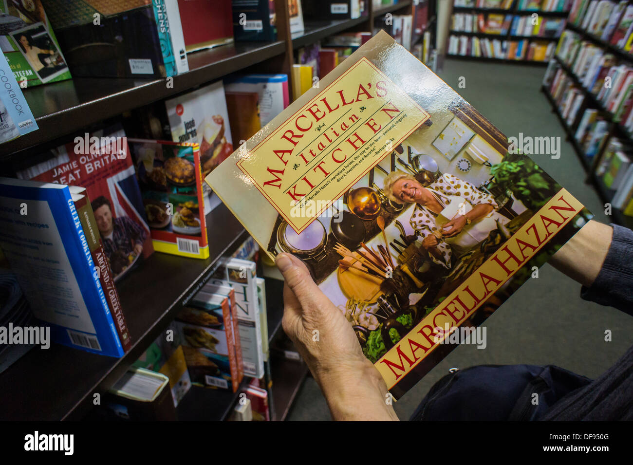 Marcella hazan hi-res stock photography and images - Alamy