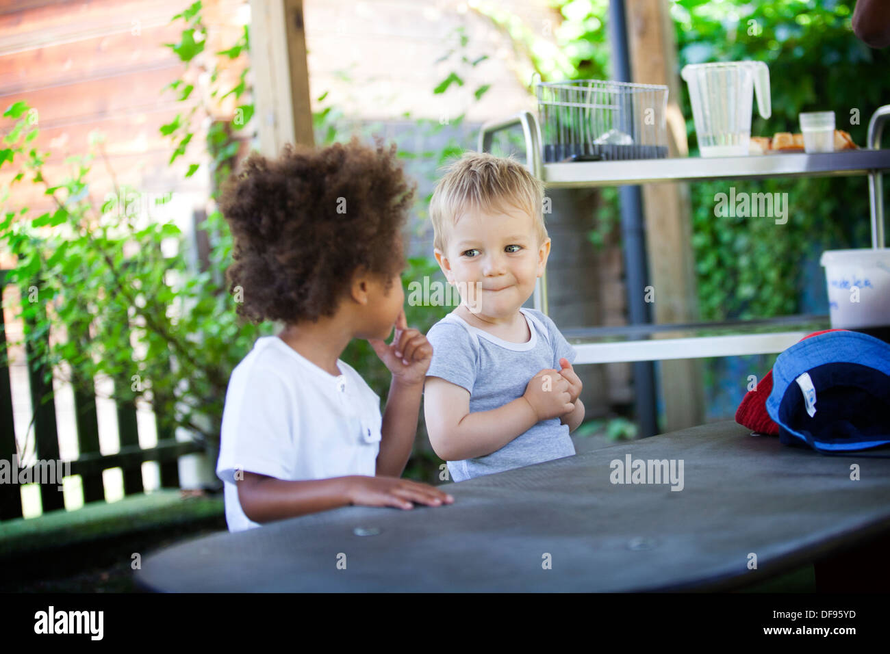 Nursery children talking hi-res stock photography and images - Alamy