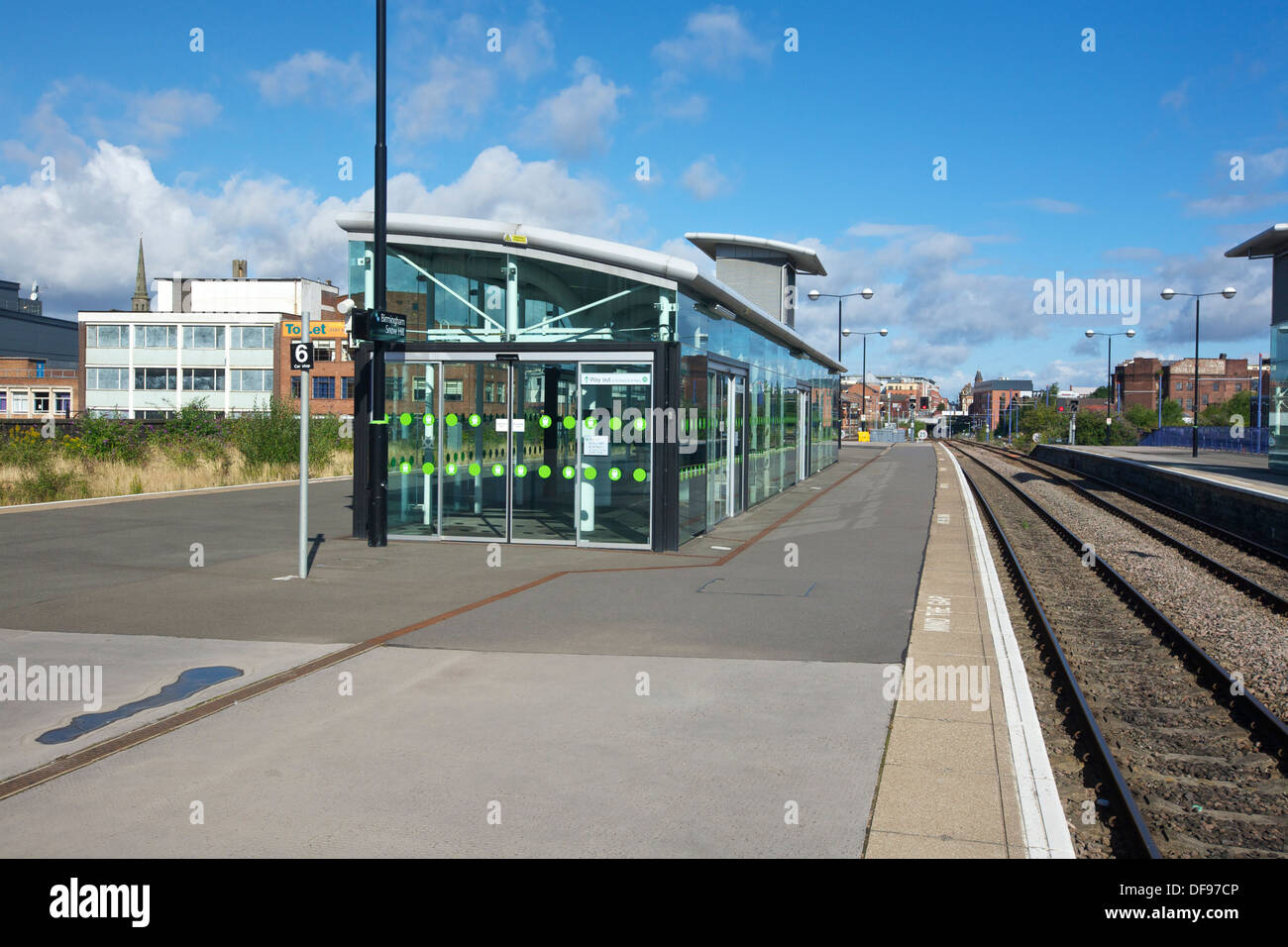 Snow hill station hi-res stock photography and images - Alamy