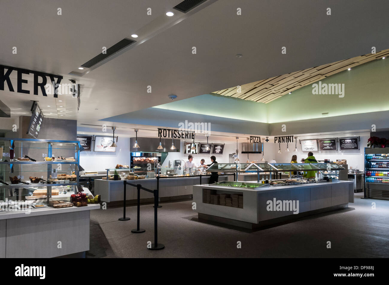 Ski restaurant interior hi-res stock photography and images - Alamy