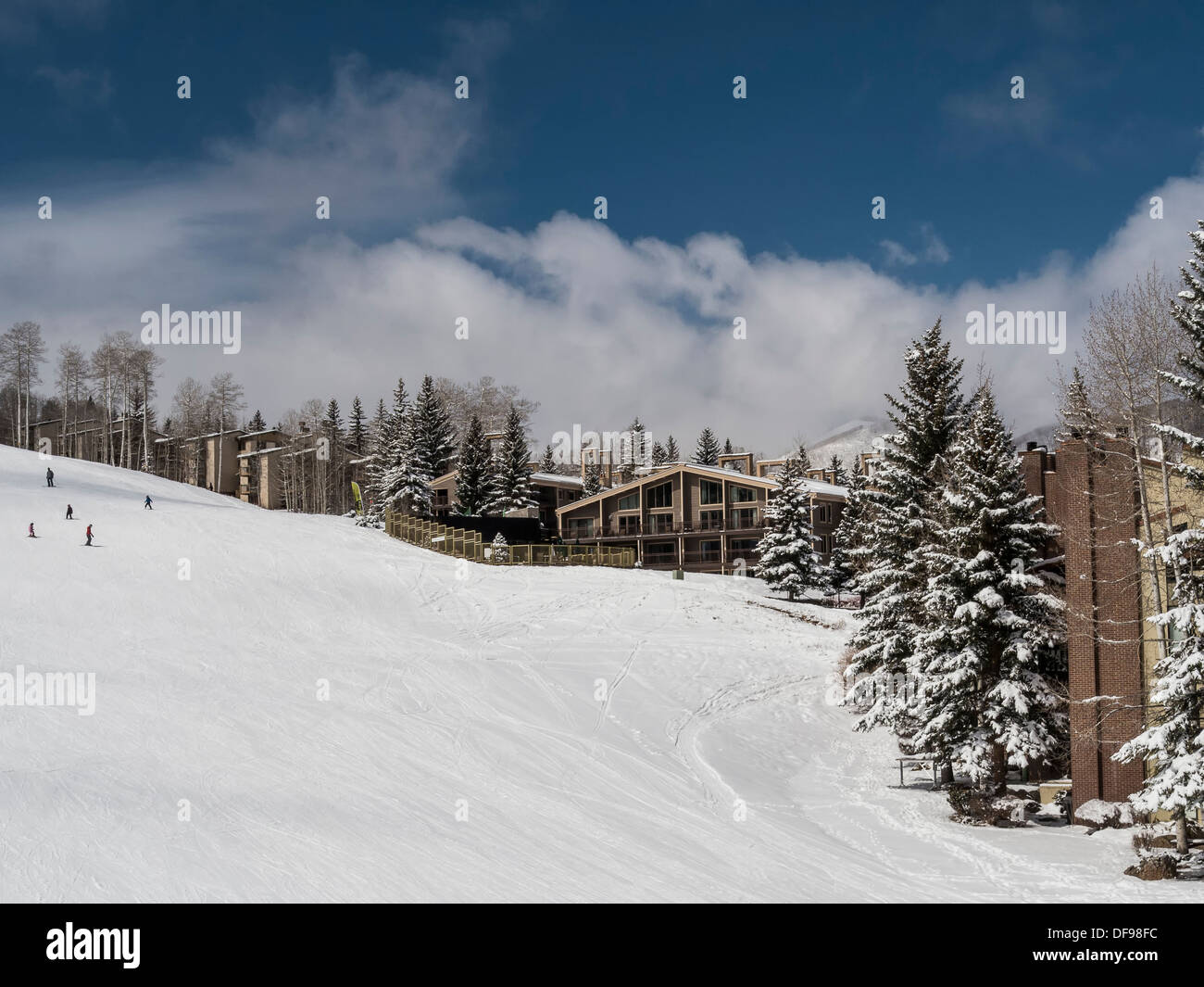 Condos along Fanny Hill from the Village Express chairlift, winter ...