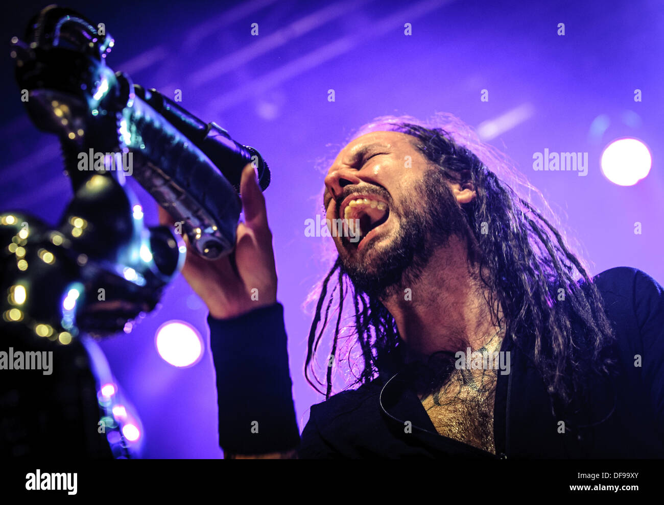 Lead Singer Of Korn High Resolution Stock Photography and Images - Alamy