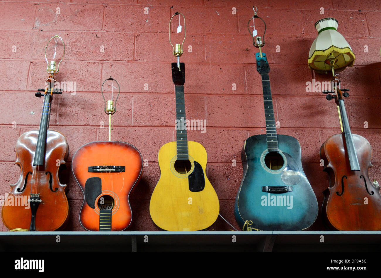 Antique guitars hi-res stock photography and images - Alamy