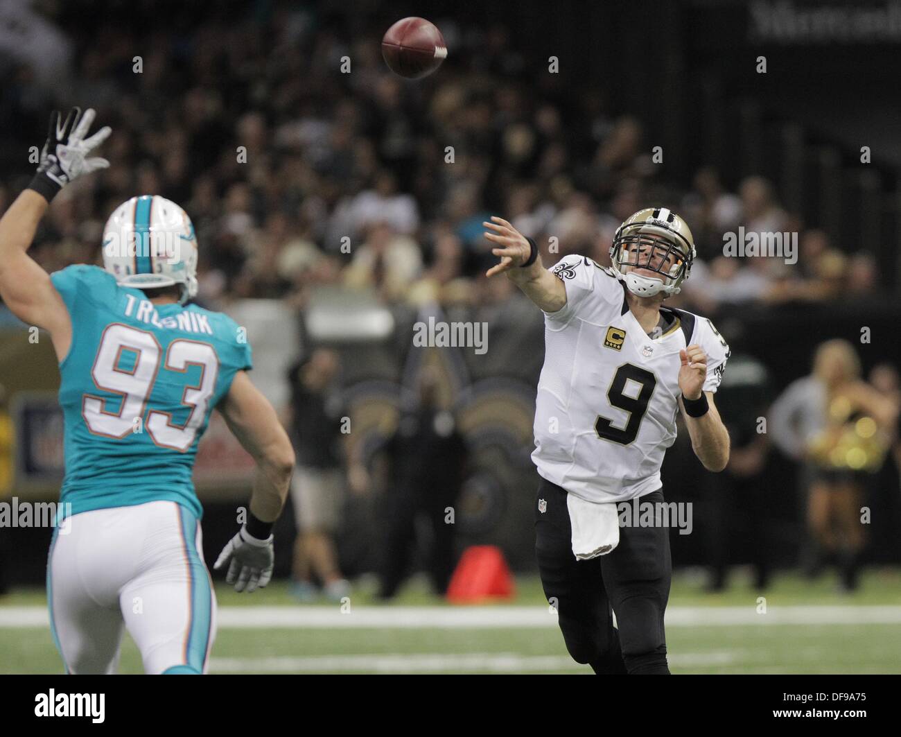 New Orleans, LOUISIANA, US. 30th Sep, 2013. Miami Dolphin JASON TRUSNIK ...