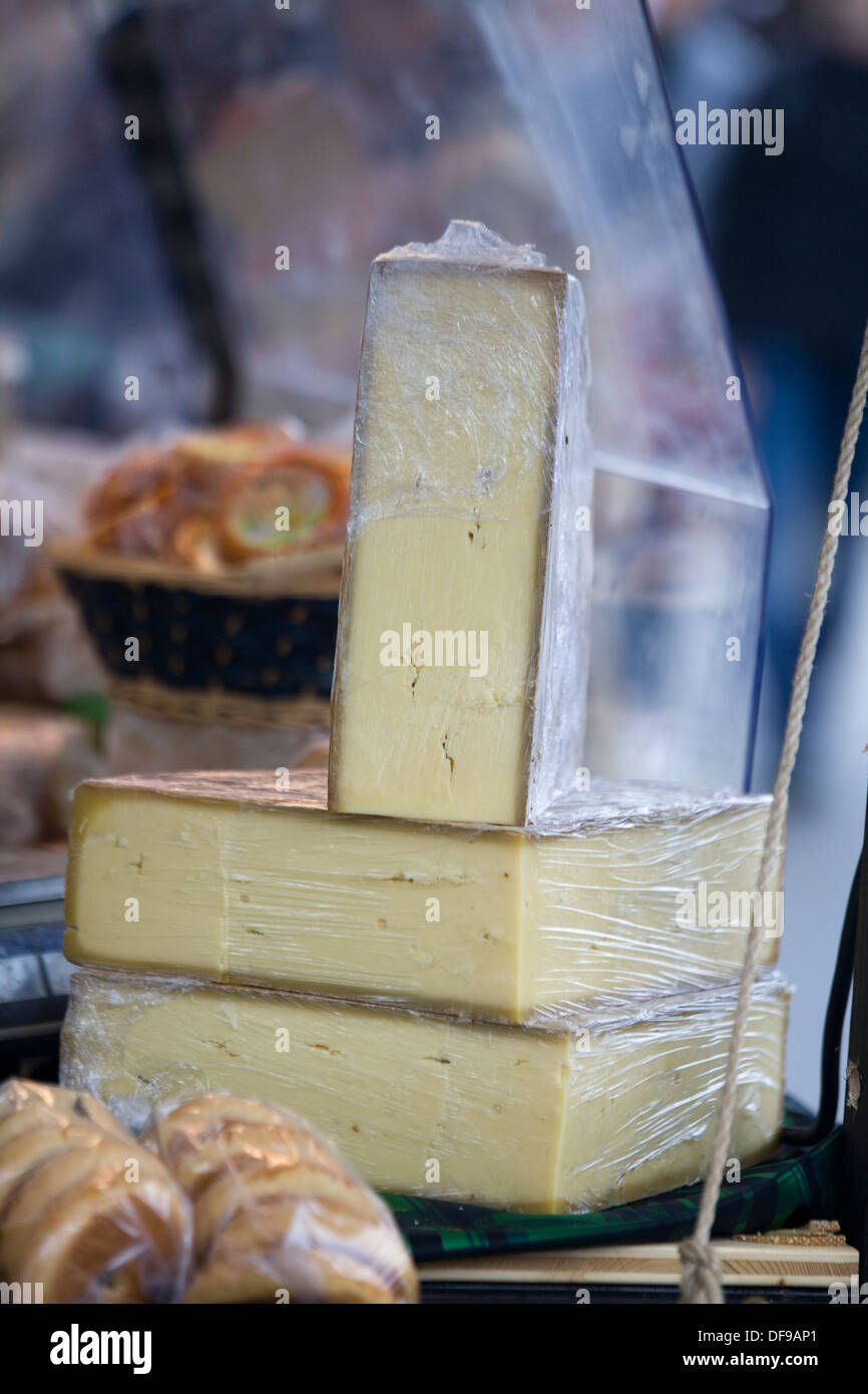 Cling wrap hi-res stock photography and images - Alamy