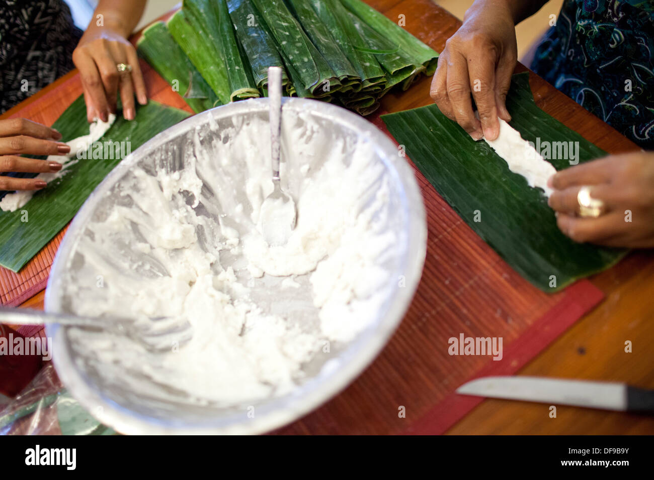 Suman philippines filipino food hi-res stock photography and images - Alamy