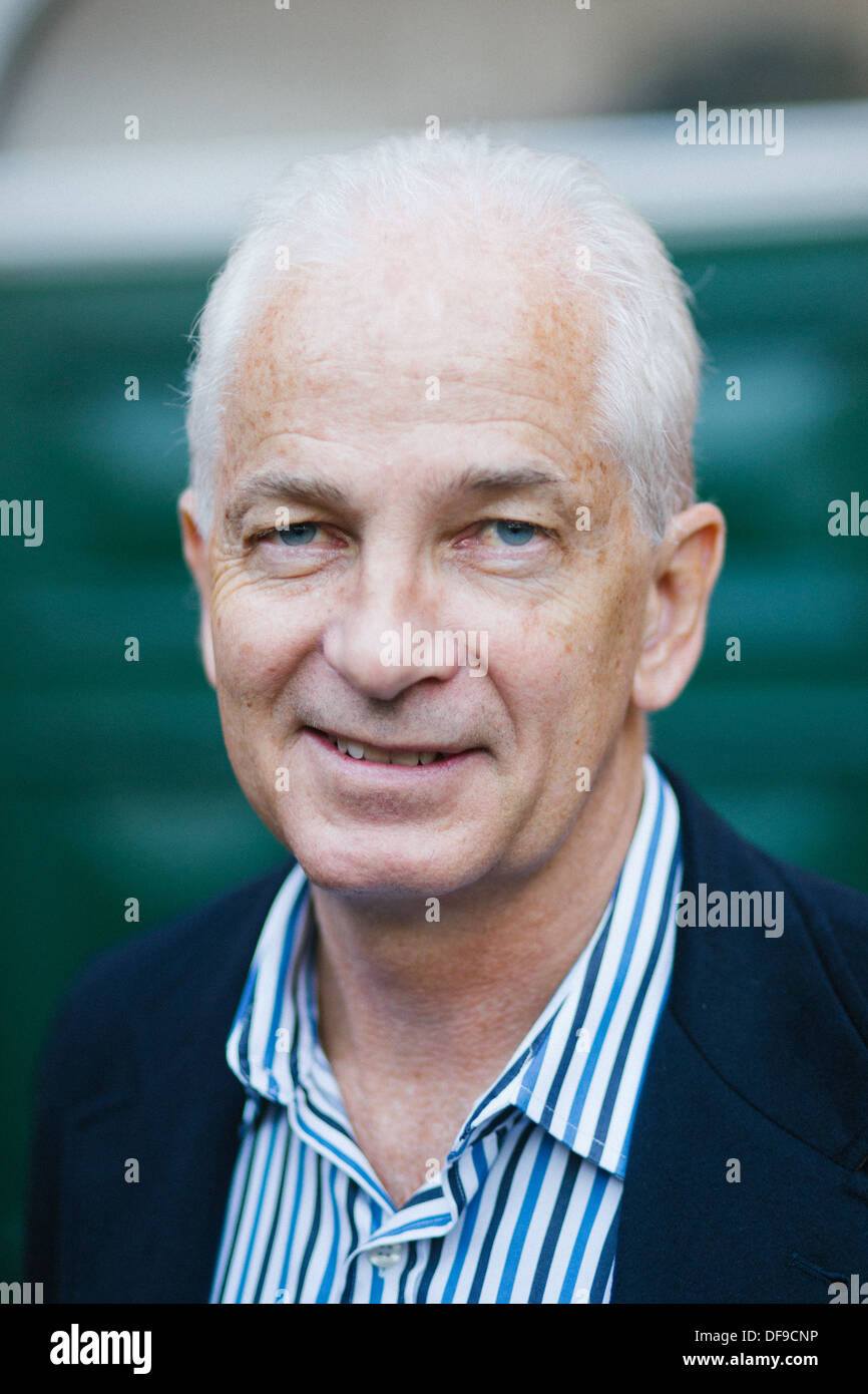 David gower hi-res stock photography and images - Alamy