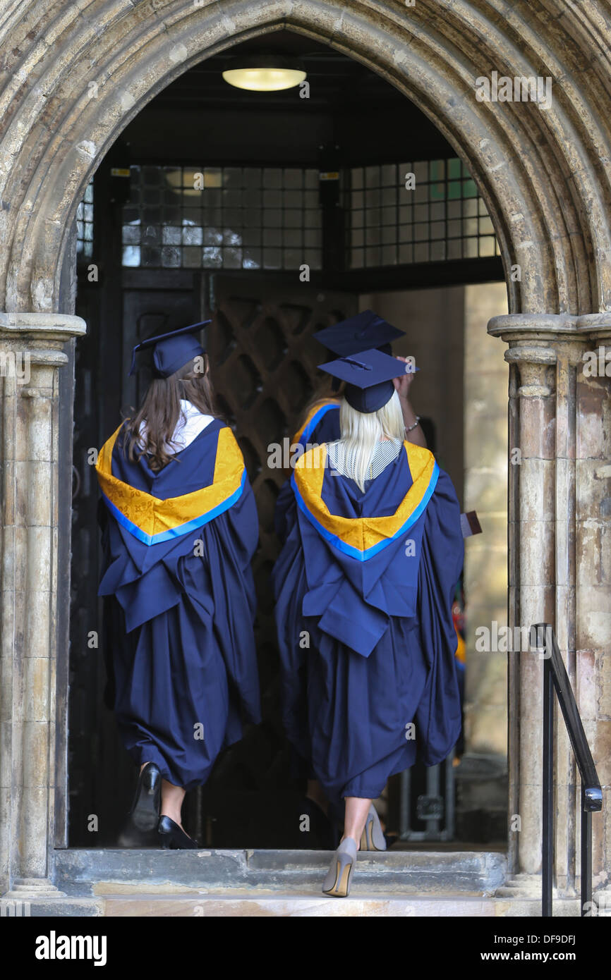 STUDENTS ON GRADUATION DAY FROM ANGLIA RUSKIN UNIVERSITY IN CAMBRIDGE ...