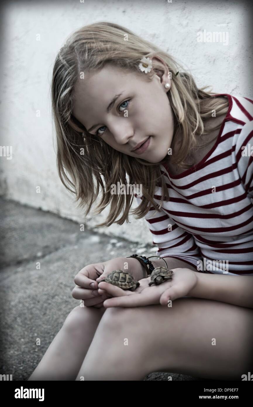 Pet turtle child hi-res stock photography and images - Alamy