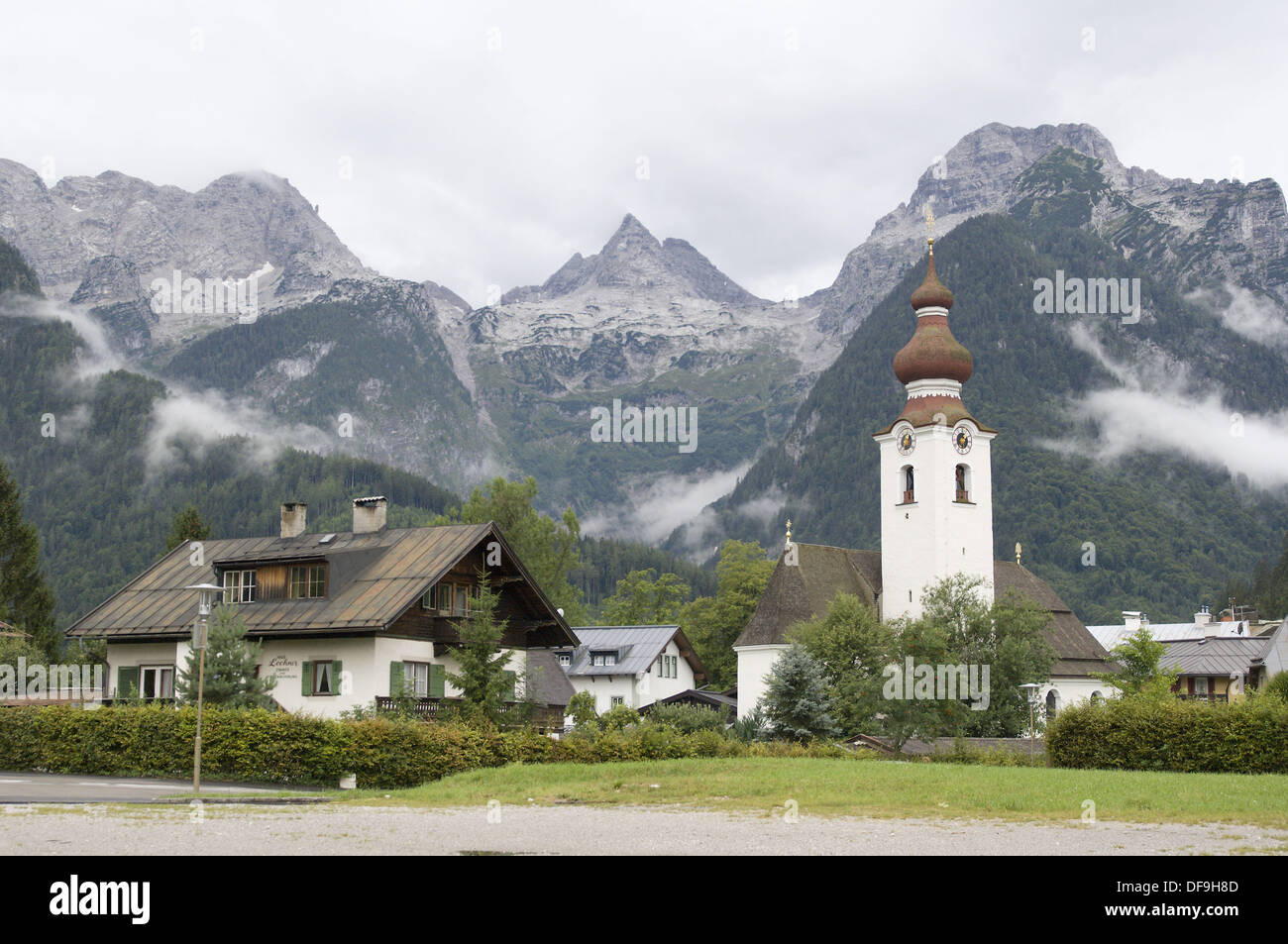 Lofer and austria and church hi-res stock photography and images - Alamy