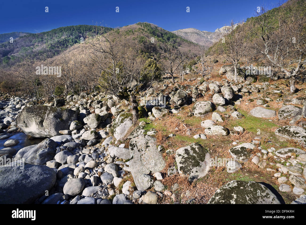 Garganta de sierra de castile leon hi-res stock photography and images ...